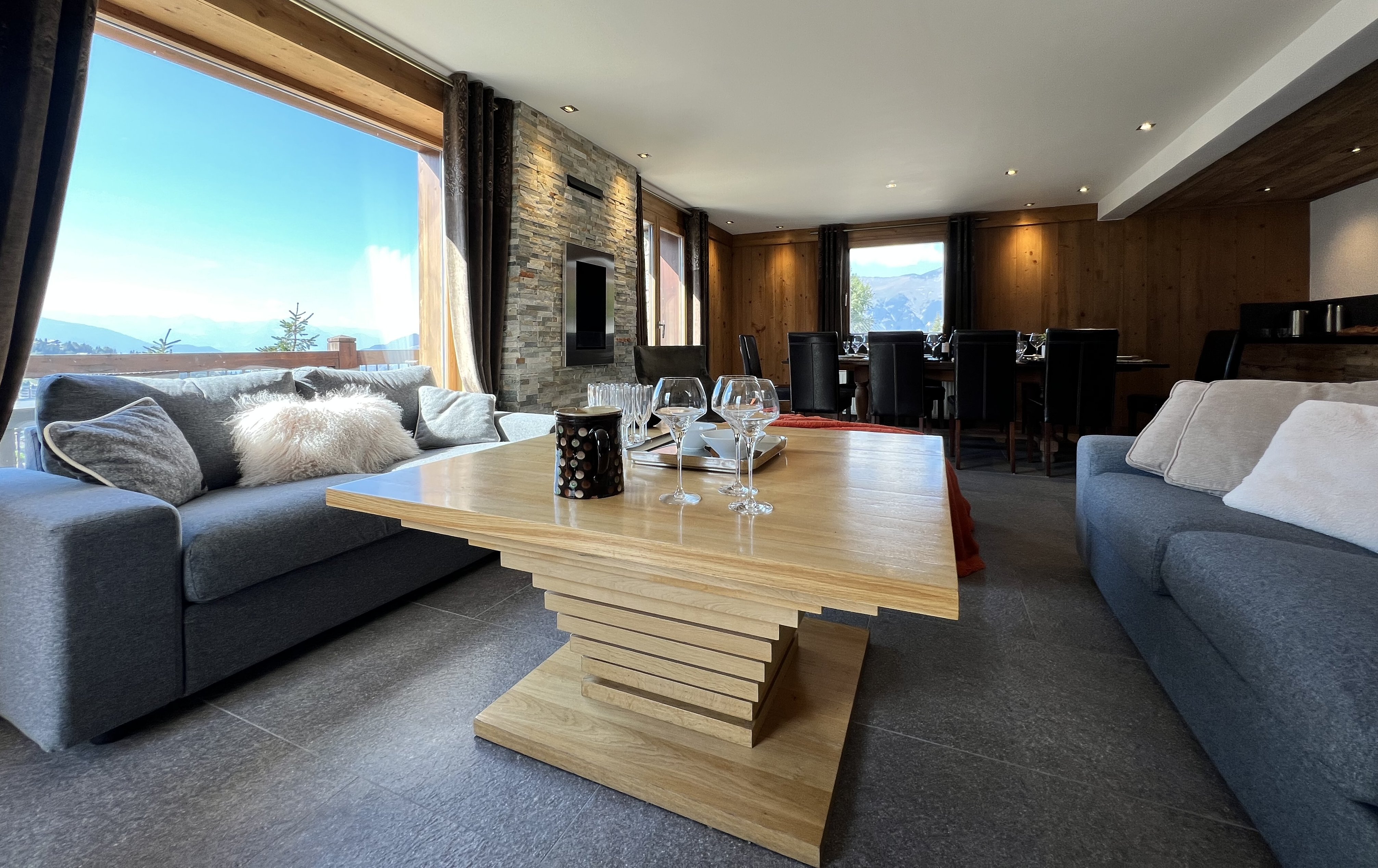 Chalet Golden Eagle - Courchevel in Courchevel, France « Le Ski